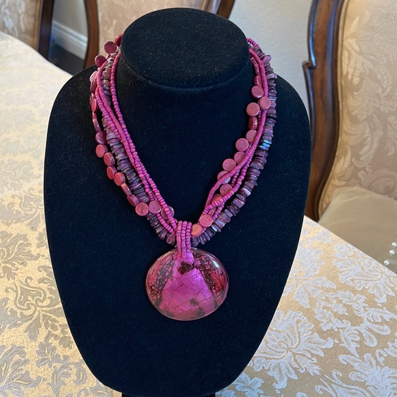 Jewelry | Fuschia Pink Coconut Shell Pendant With Wood Stone Necklace ...